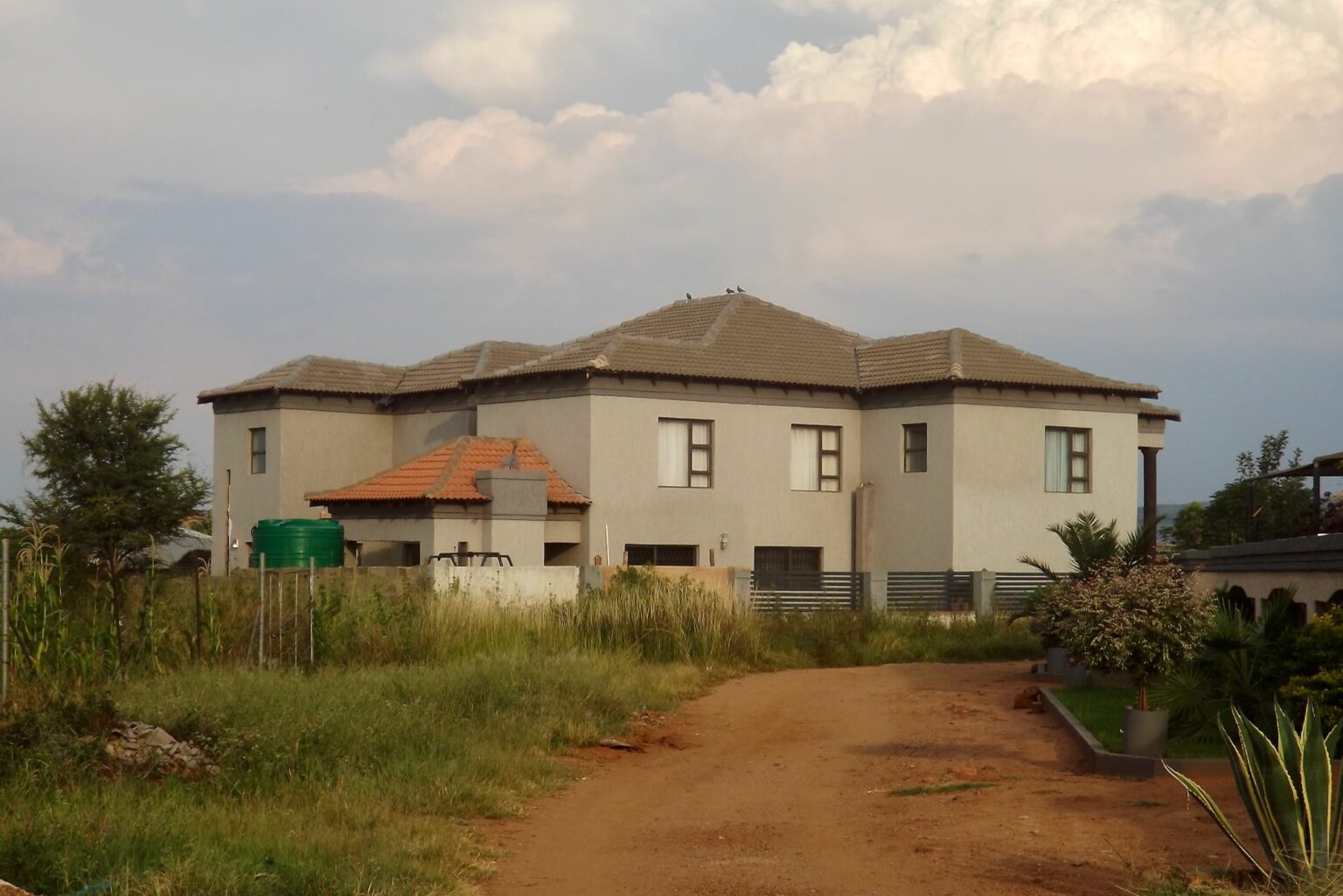 Capital city mum on ‘investigation’ into illegal suburb - Moneyweb