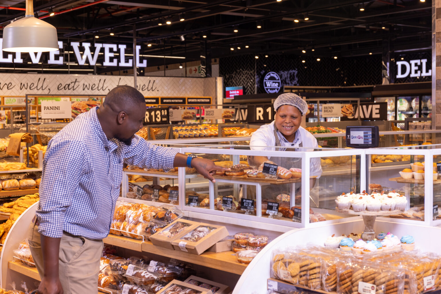 In echoes of Raymond Ackerman, Pick n Pay’s R50 burger meal boosts ...