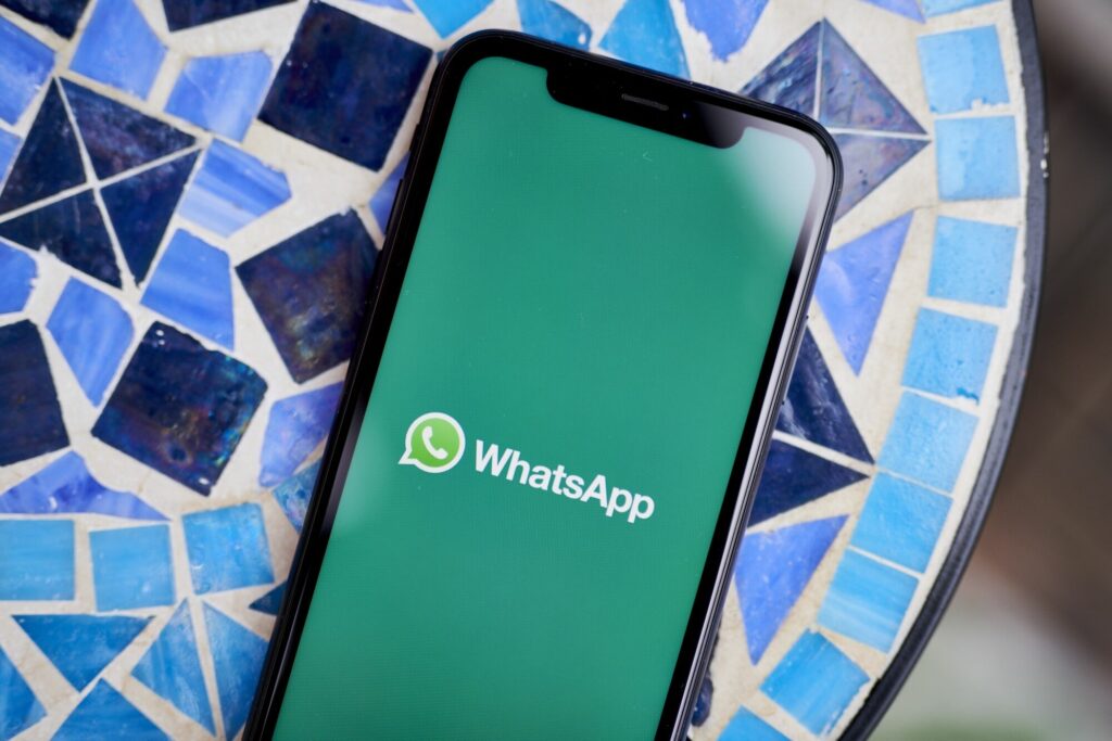 Meta’s WhatsApp is adding a new AI assistant for businesses - Moneyweb