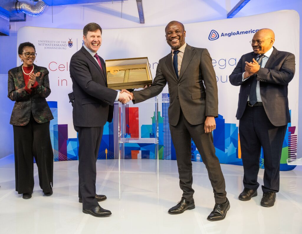Anglo American hands over Joburg CBD building to Wits Business School ...
