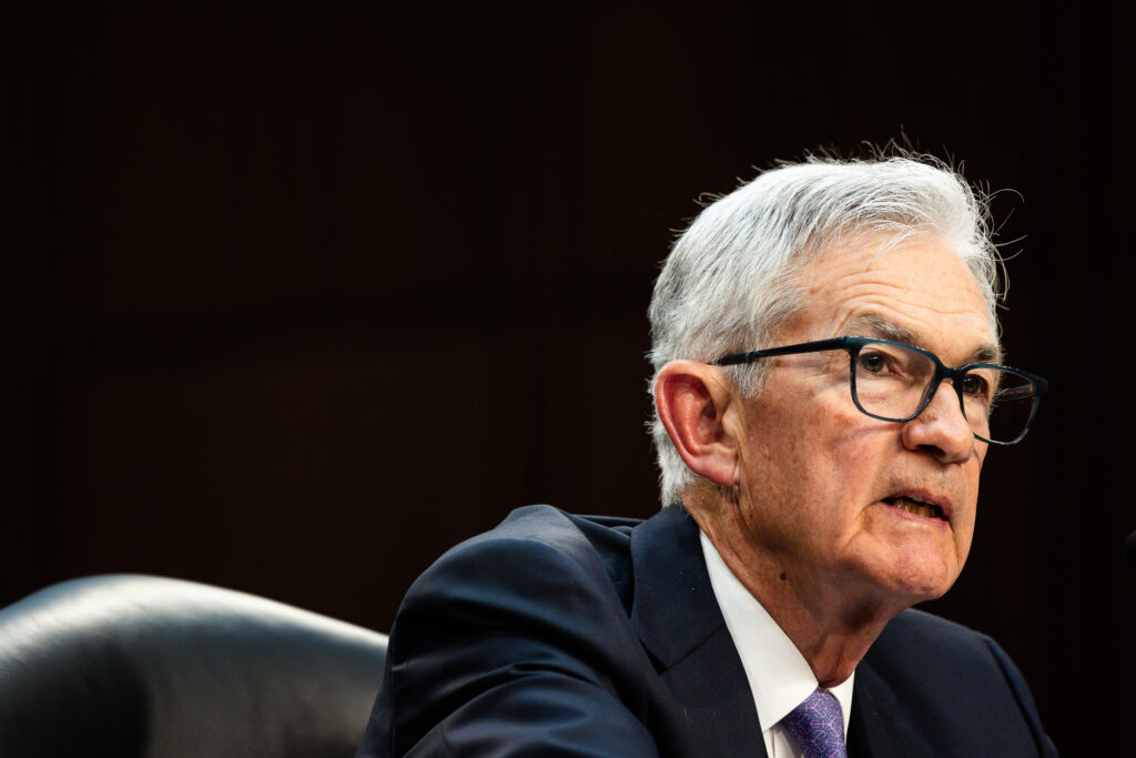 Powell flags rising risks to jobs - Moneyweb