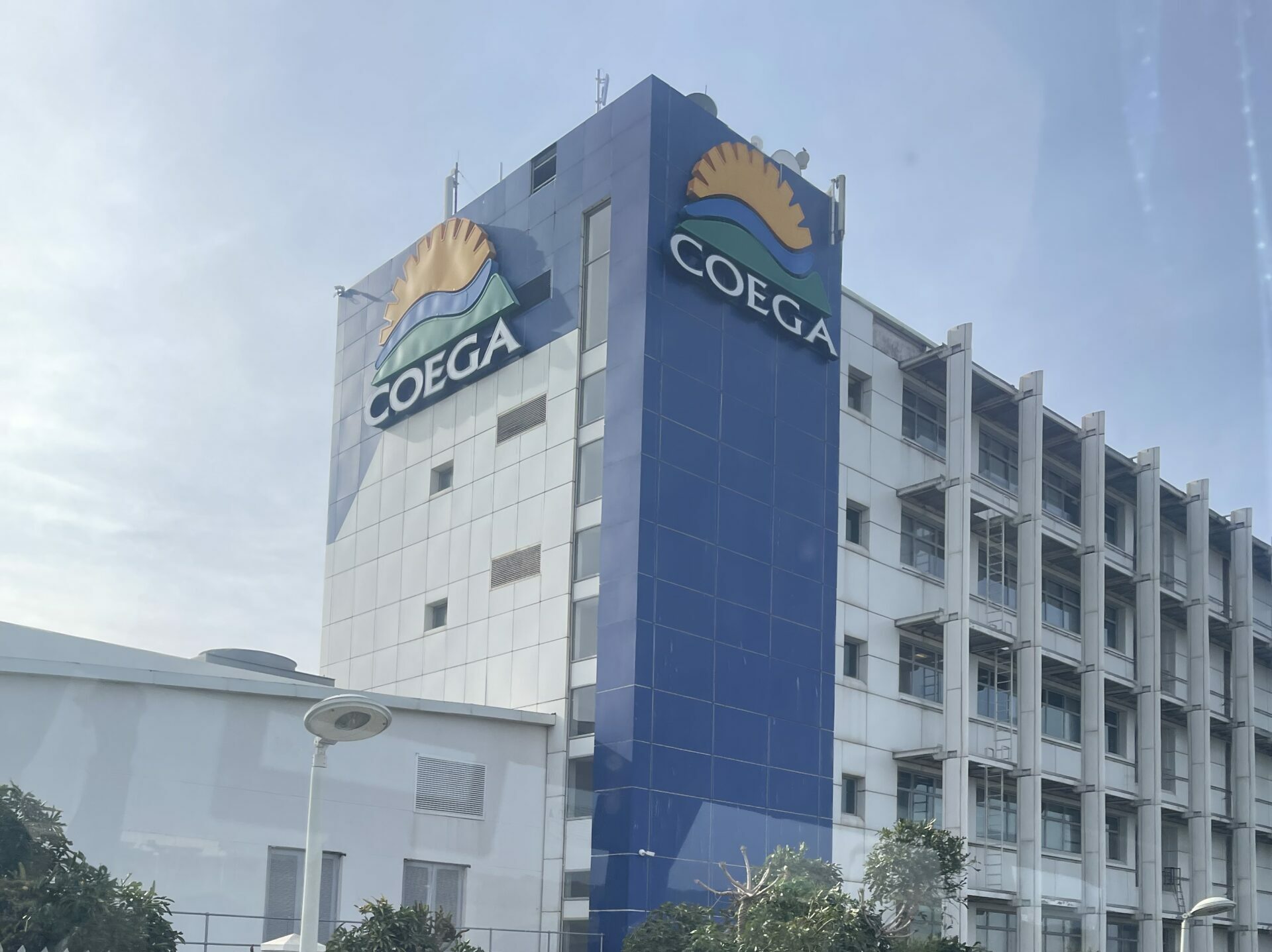 China’s FAW Trucks invests R200m in Coega SEZ - Moneyweb