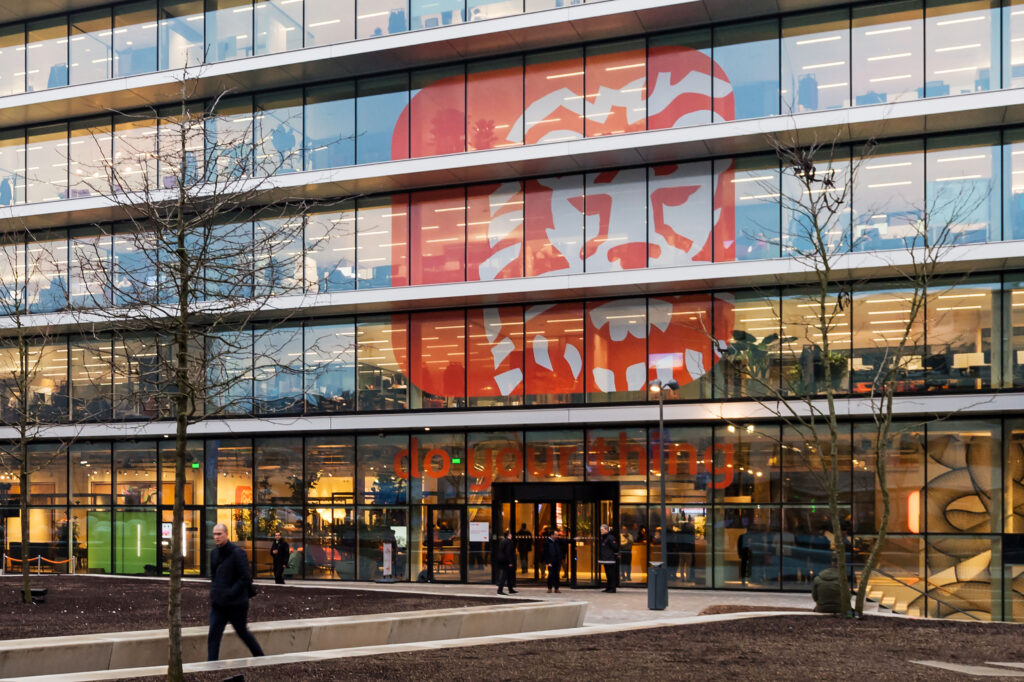 ING is lone too-big-to-fail bank in test-run for new CO2 metric - Moneyweb