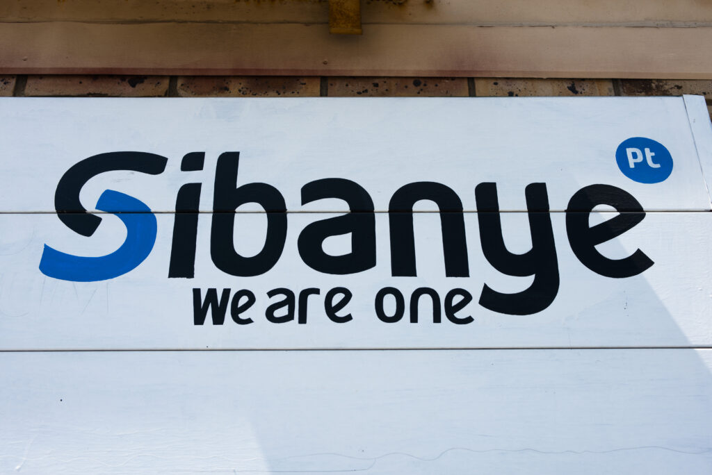Sibanye loses UK suit over cancelled $1bn Brazil mines deal - Moneyweb