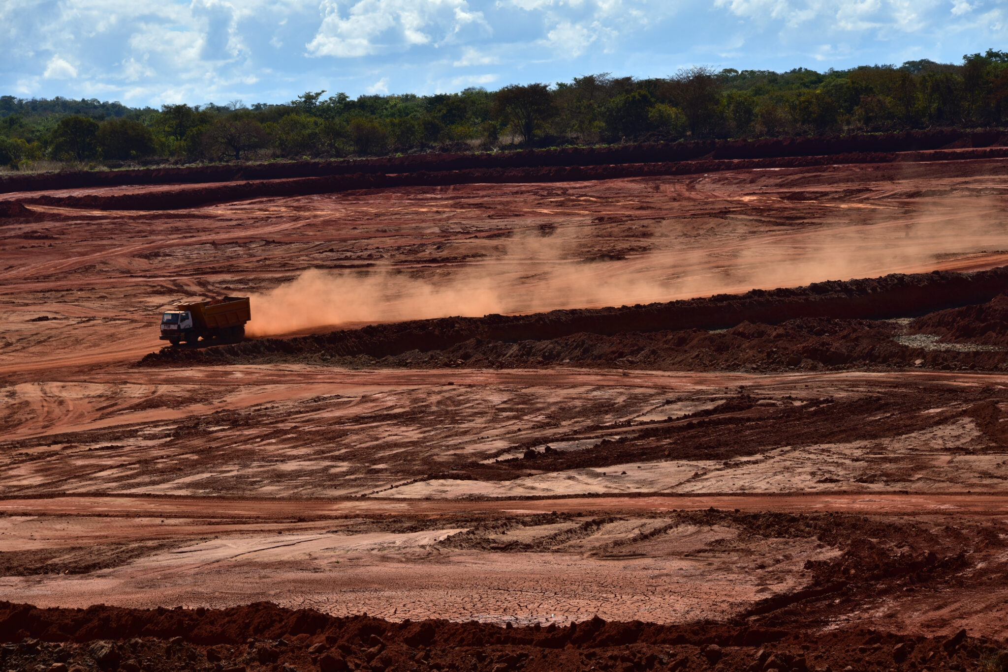 Gemfields mine invasion highlights hazards of operating in Mozambique - Moneyweb