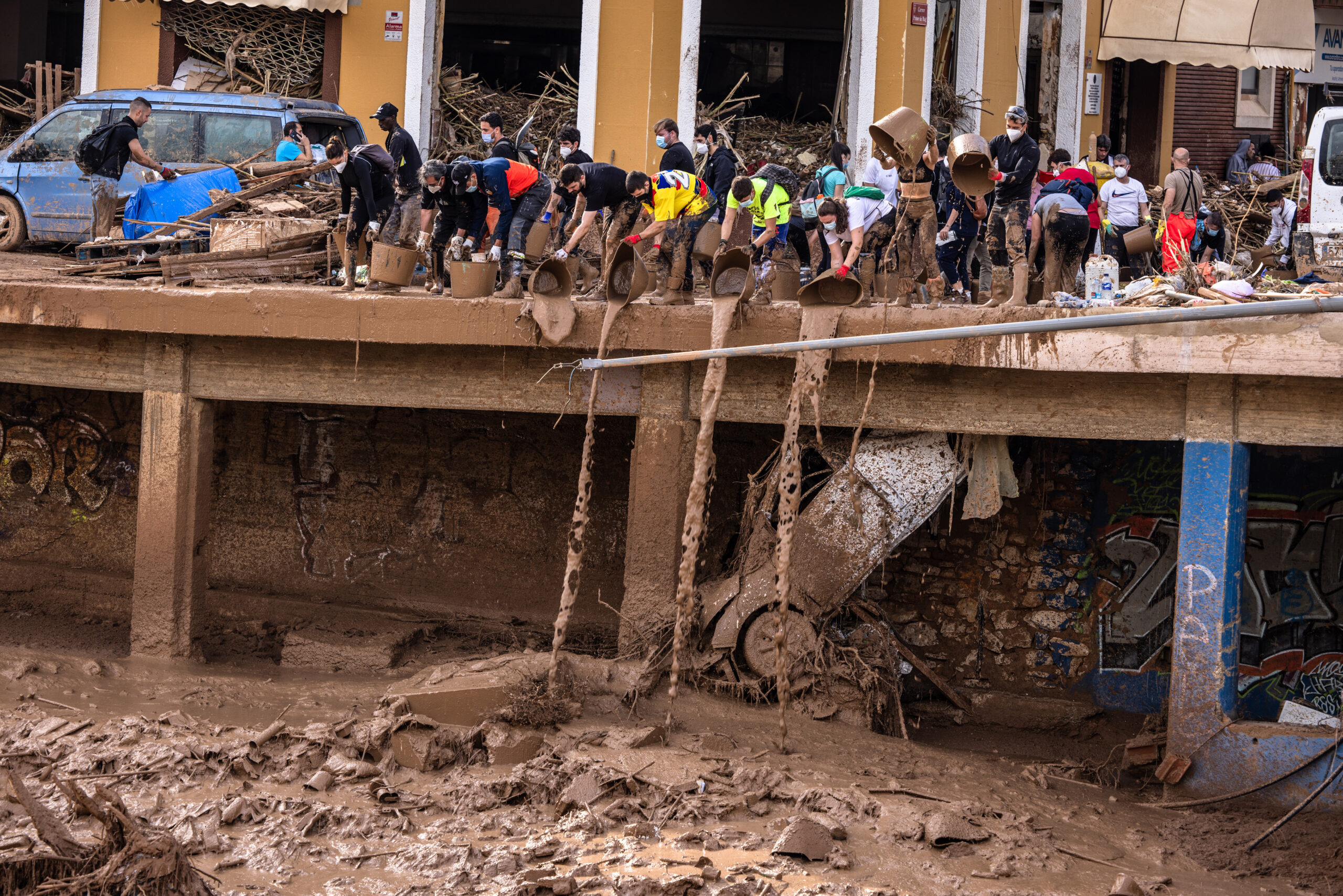 Valencia asks for €31bn rescue package after deadly floods - Moneyweb