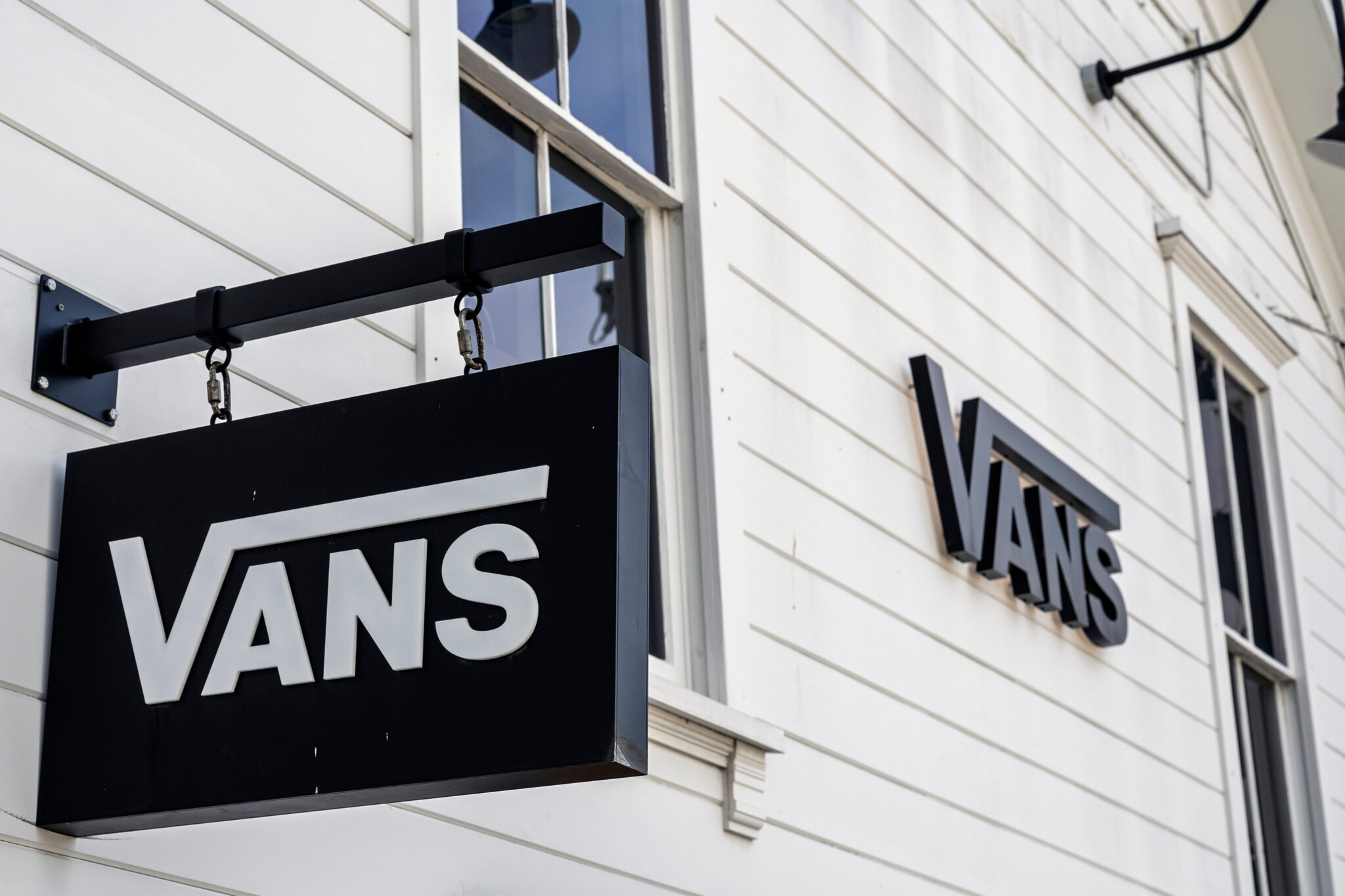 Vans owner VF cut to junk as sales drop at firm’s top brands - Moneyweb