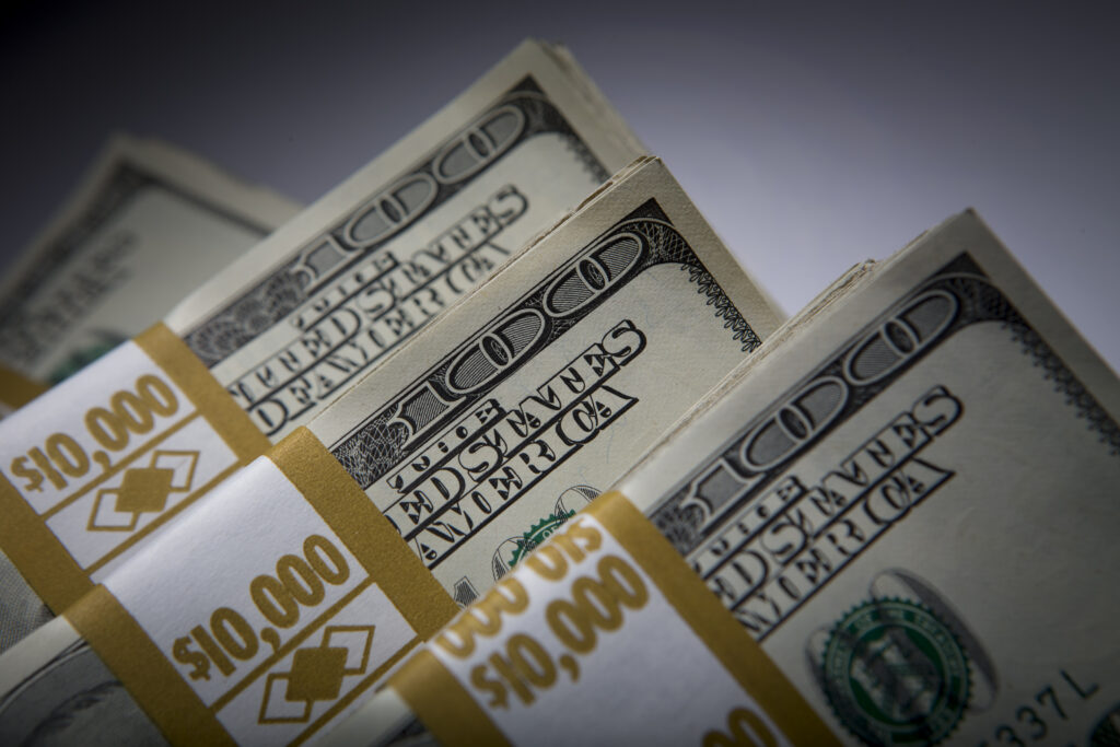 Dollar rally hits ‘choppy waters’ as two-way trading returns - Moneyweb