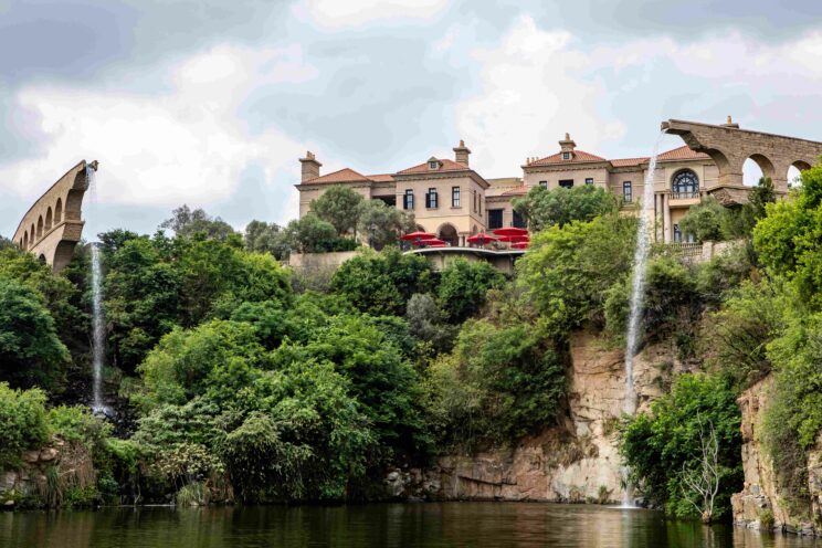 Luxury estates for the rich are booming in South Africa - Moneyweb