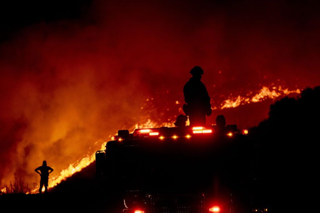 Firefighters gain some control over new fire north of LA - Moneyweb