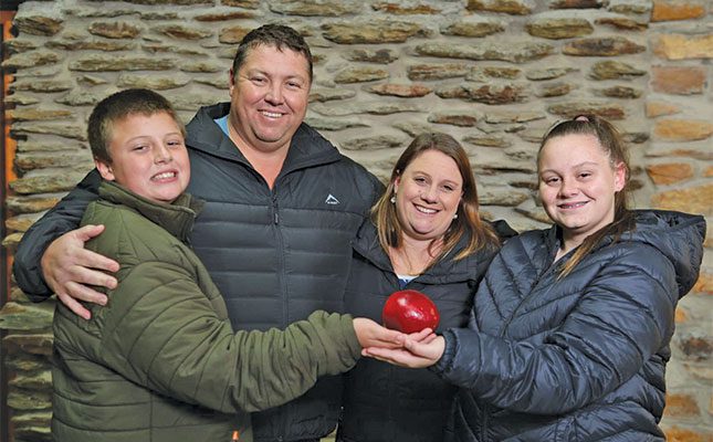 Ontmoet die Jongboer van die jaar - Moneyweb