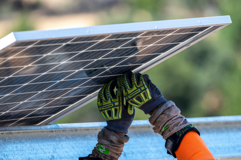 US imposes tariffs up to 3 521% on Asian solar imports - Moneyweb