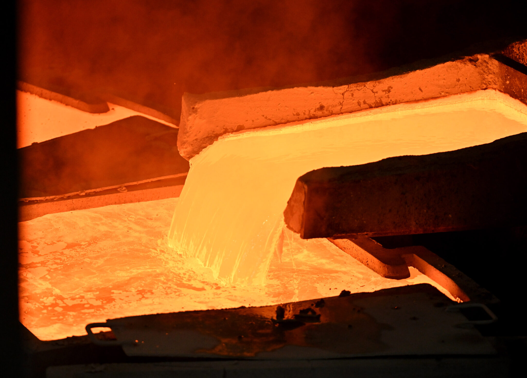 Harmony expands in Australia with $1bn MAC copper deal - Moneyweb