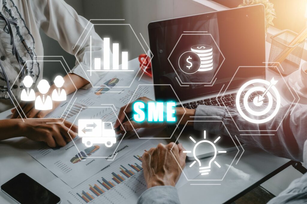 Watch: Simplify your SME’s payroll, HR and legal in one smart move ...