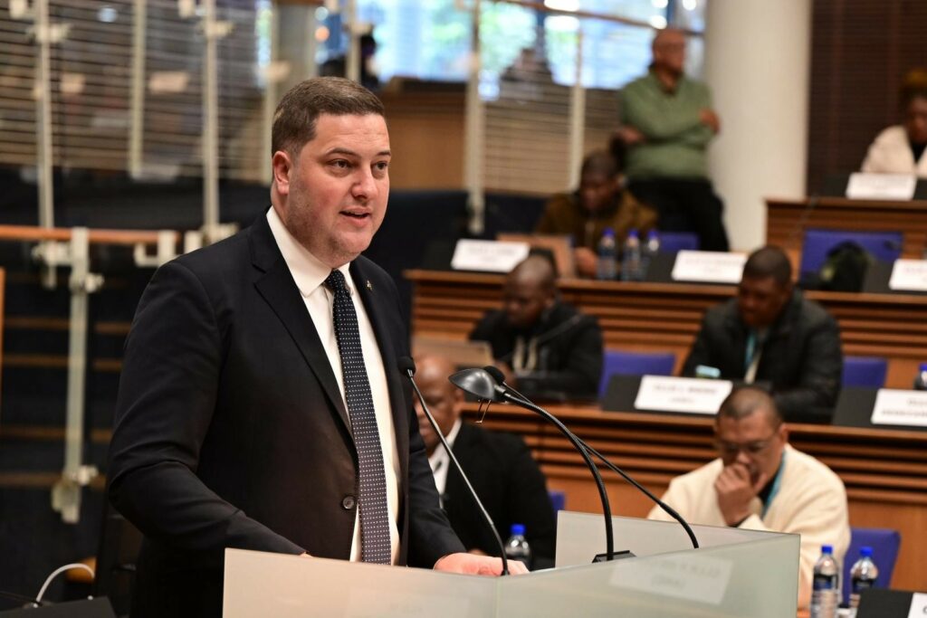 Easy win: Hill-Lewis in as new DA leader - Moneyweb
