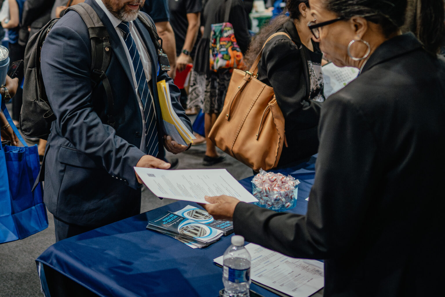 US payroll growth beats forecasts, jobless rate drops to 4.1% - Moneyweb