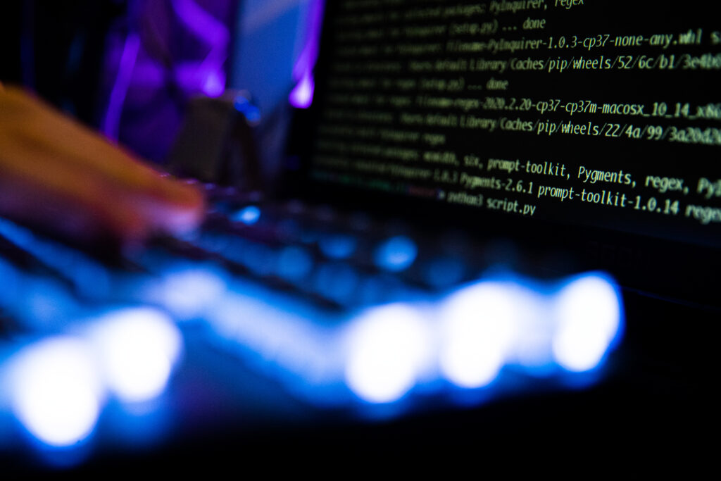 FSCA beefs up to take down online scams - Moneyweb
