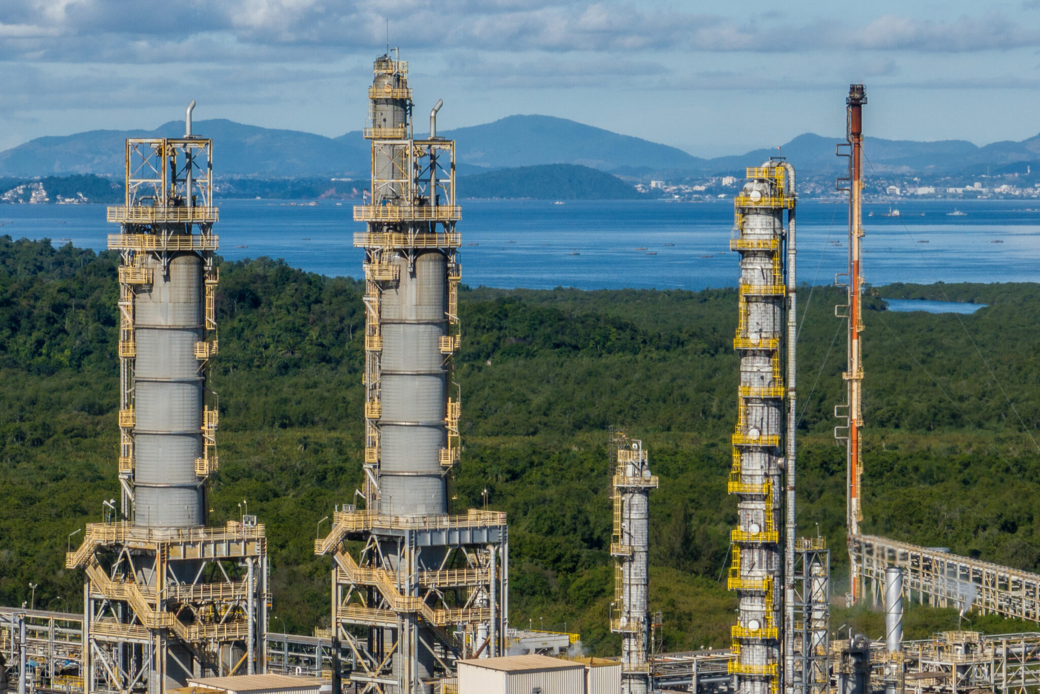 Oil rises with progress in US trade talks, low stockpile levels - Moneyweb