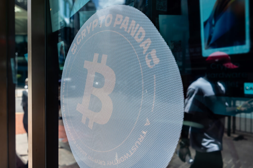 Bitcoin slides as Fed rate cut hopes diminish - Moneyweb