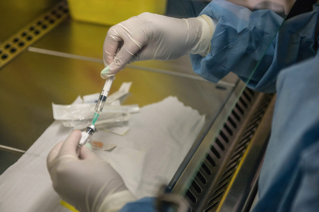 South Africa, Gates Foundation pledge funds to sustain HIV research ...
