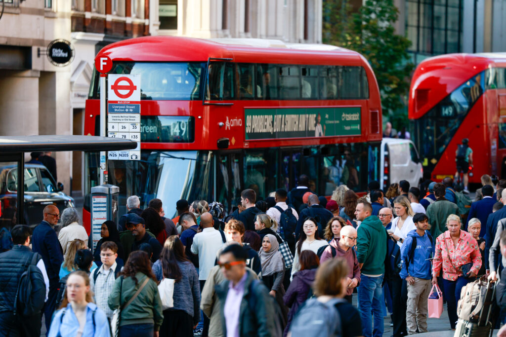 UK teenager charged by US for role in yearslong hack spree - Moneyweb