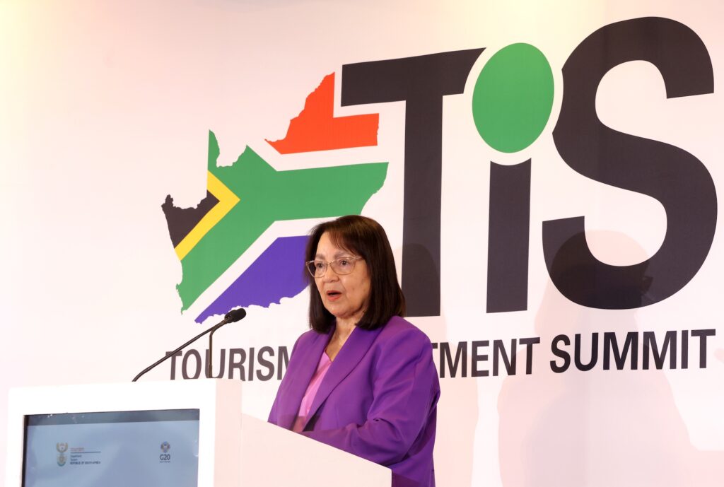 De Lille finds herself isolated on dissolution of SA Tourism board ...