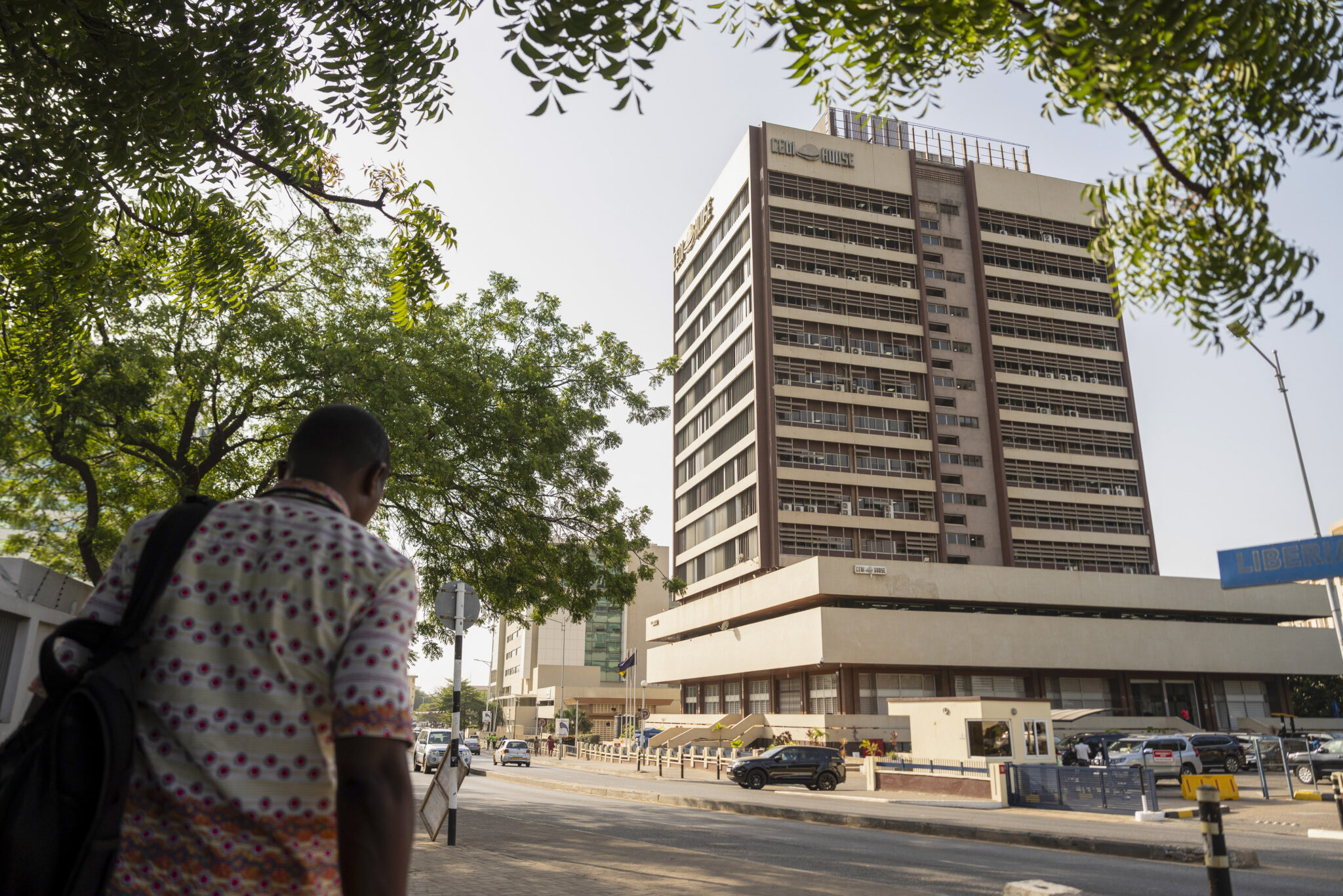 Africa stocks rally into global top 20 on reforms, dollar dip - Moneyweb