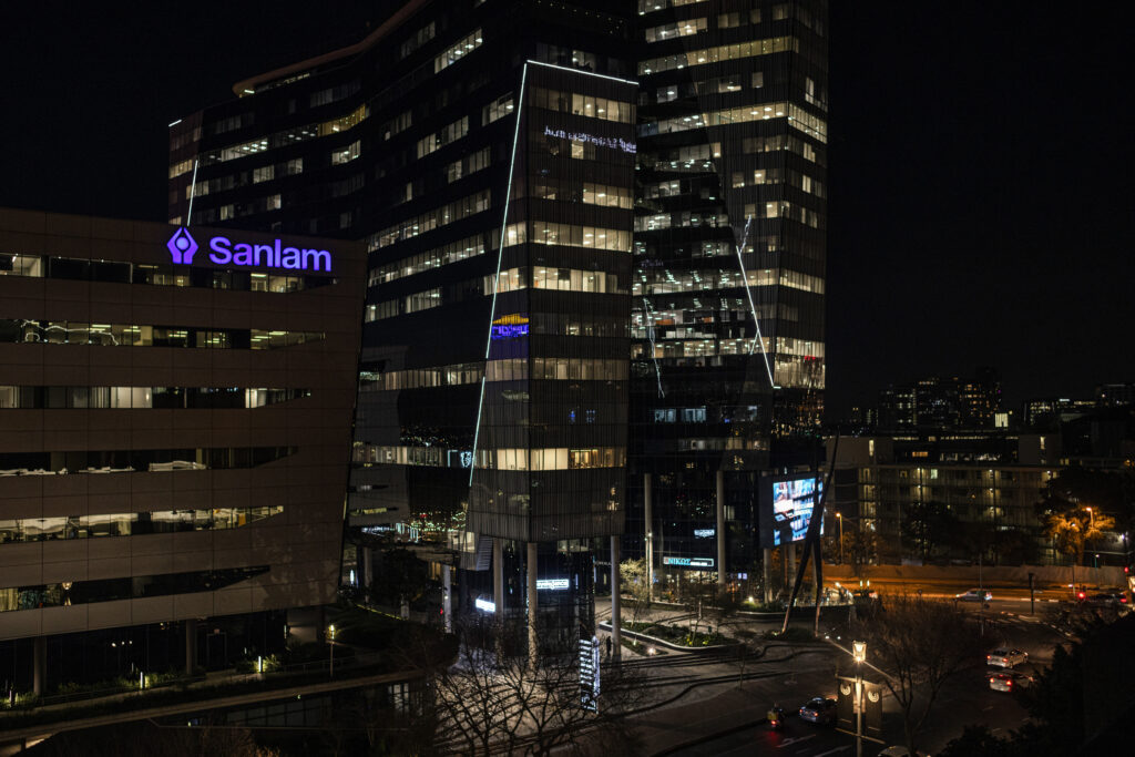 Sanlam plans private markets push as it eyes SA’s rich - Moneyweb