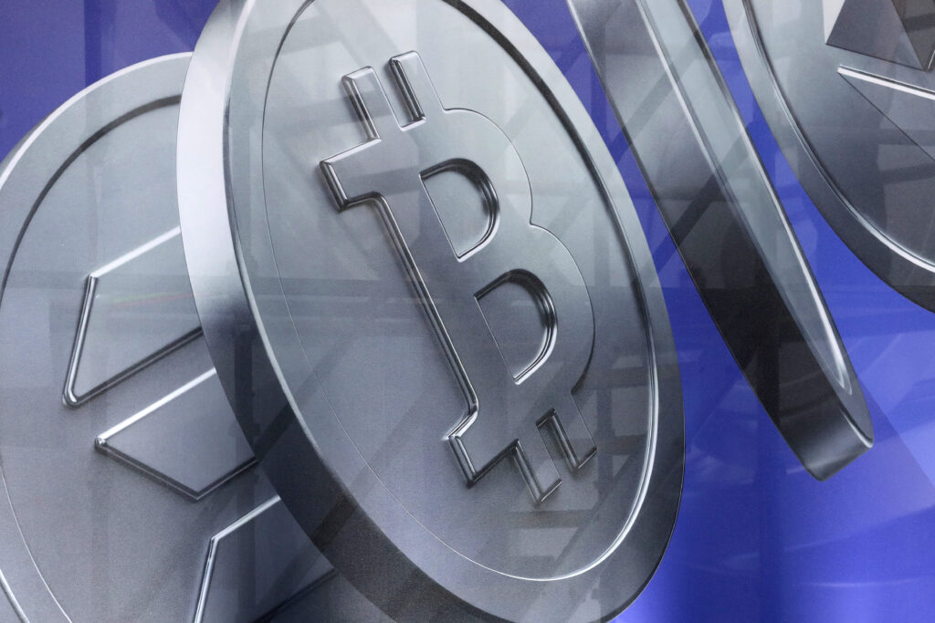 Sarb flags crypto, stablecoins as new financial risk - Moneyweb