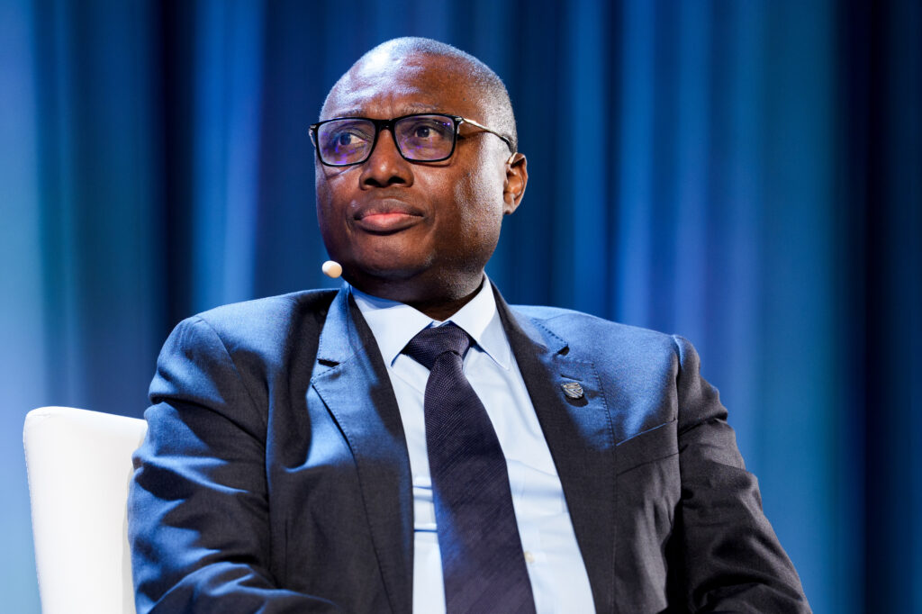 Standard Bank doen selfs beter as hulle winsteiken - Moneyweb