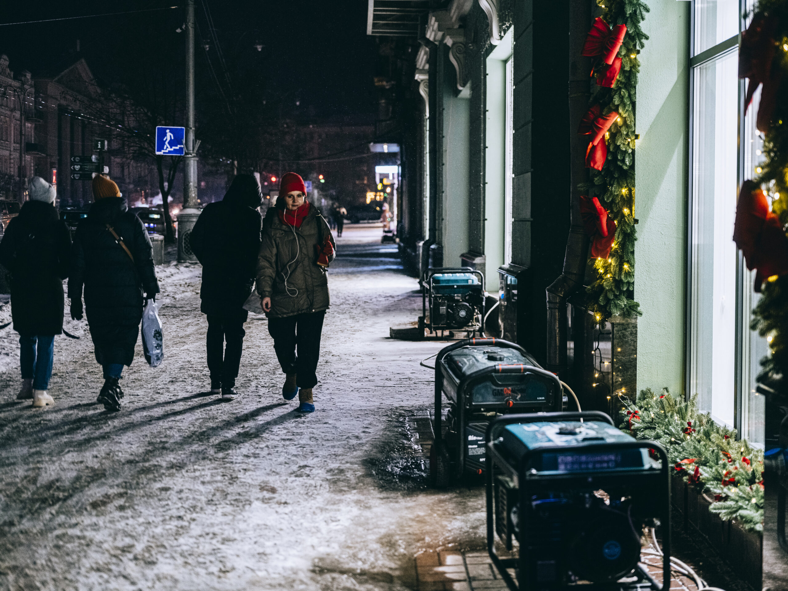 With the power out, Kyiv’s residents confront cold as a weapon of war ...