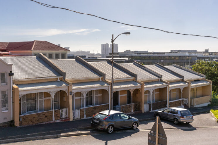 District Six families ordered to vacate Searle Street cottages - Moneyweb