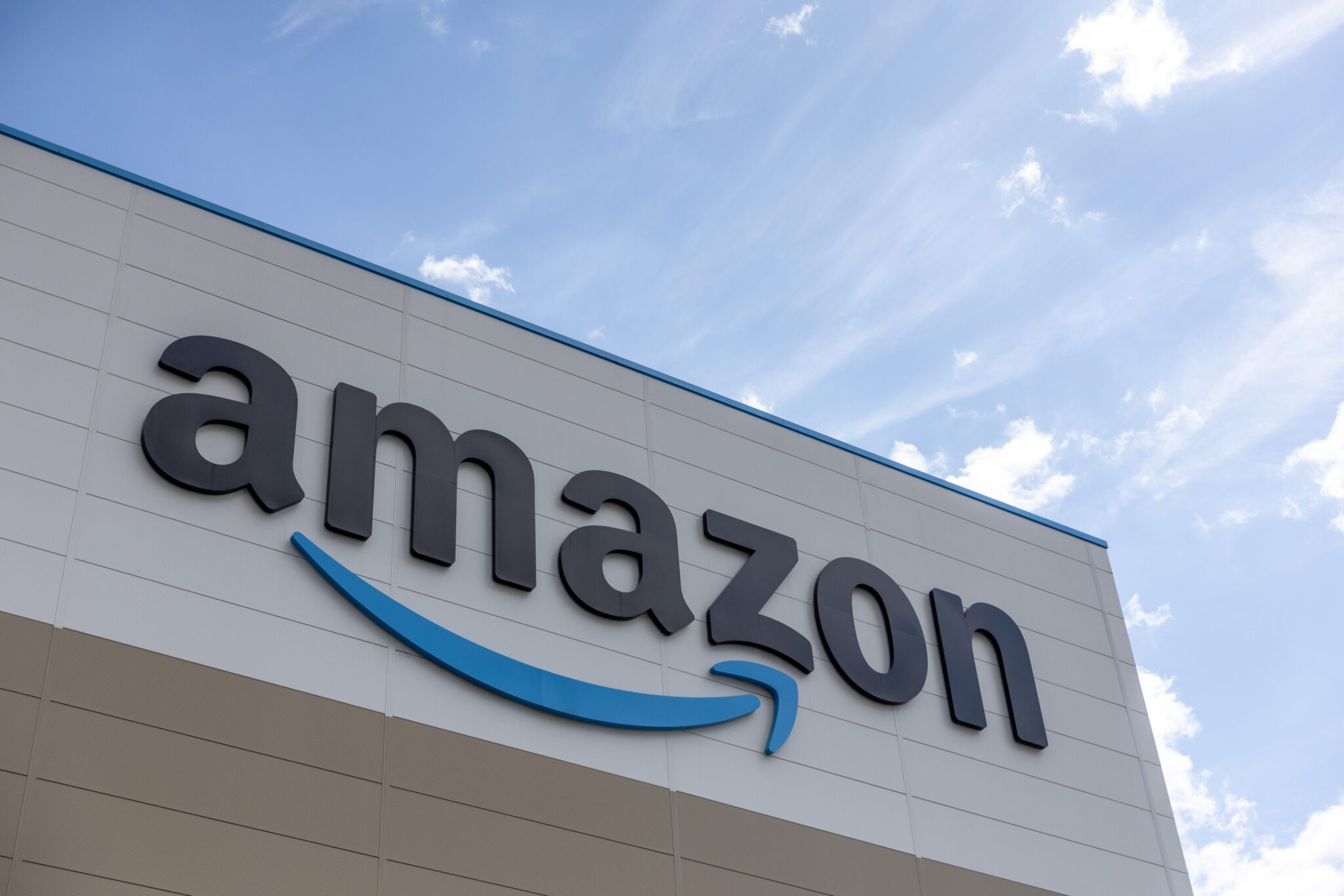 Amazon, Prosus reach AI, cloud deal for double-digit cost saving - Moneyweb