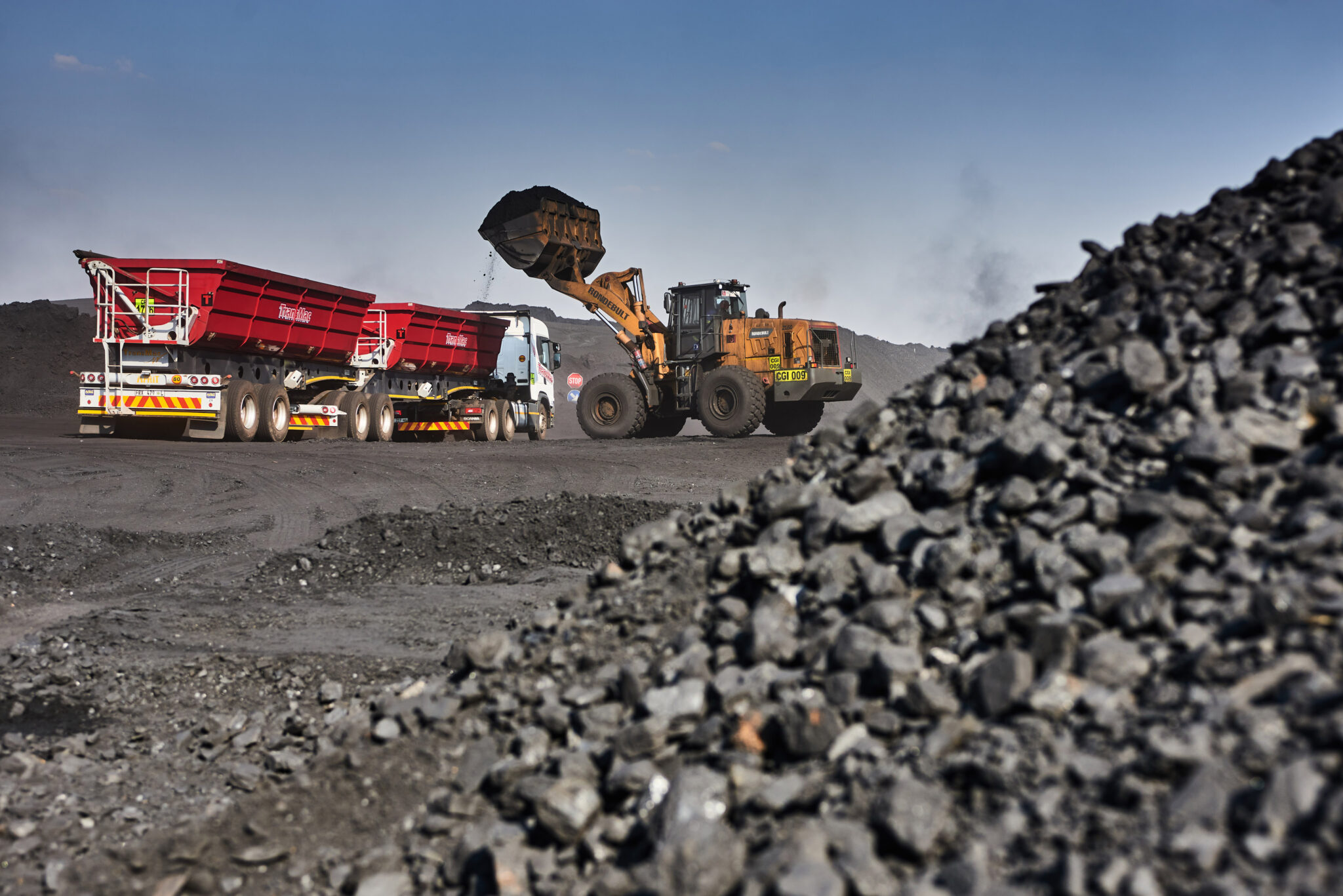 Goldman expects wave of South Africa deals fuelled by commodities ...