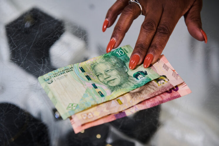 Strong 2025 masks weak long-term retirement returns - Moneyweb