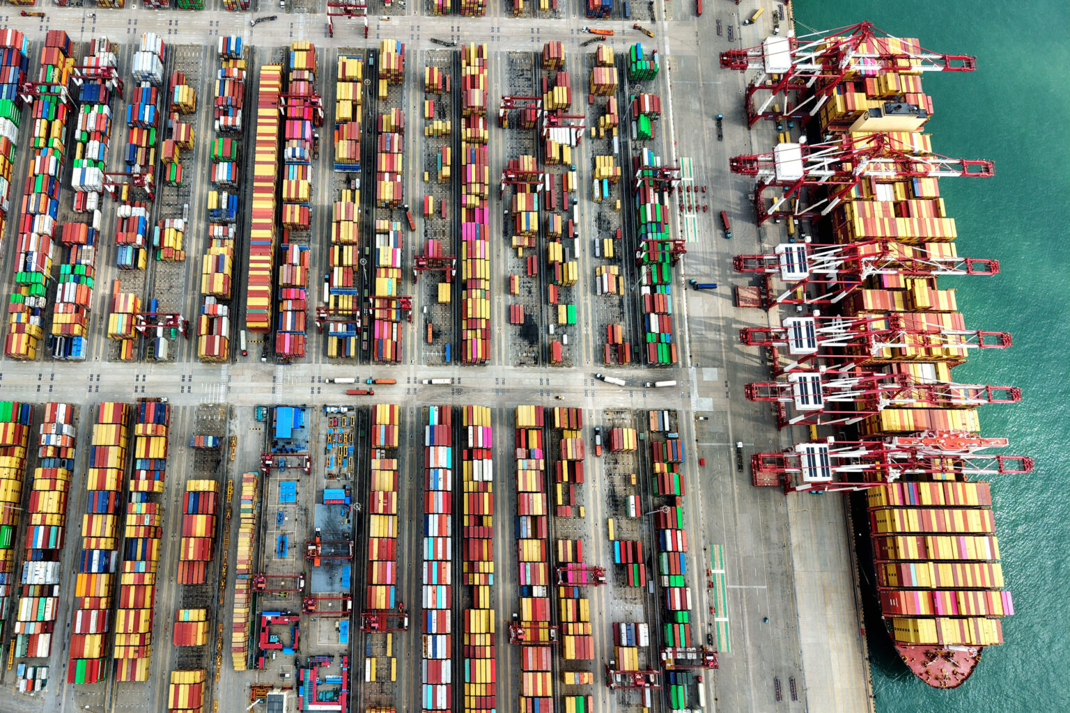 Trump’s 10% levy takes effect as US rebuilds tariff wall - Moneyweb