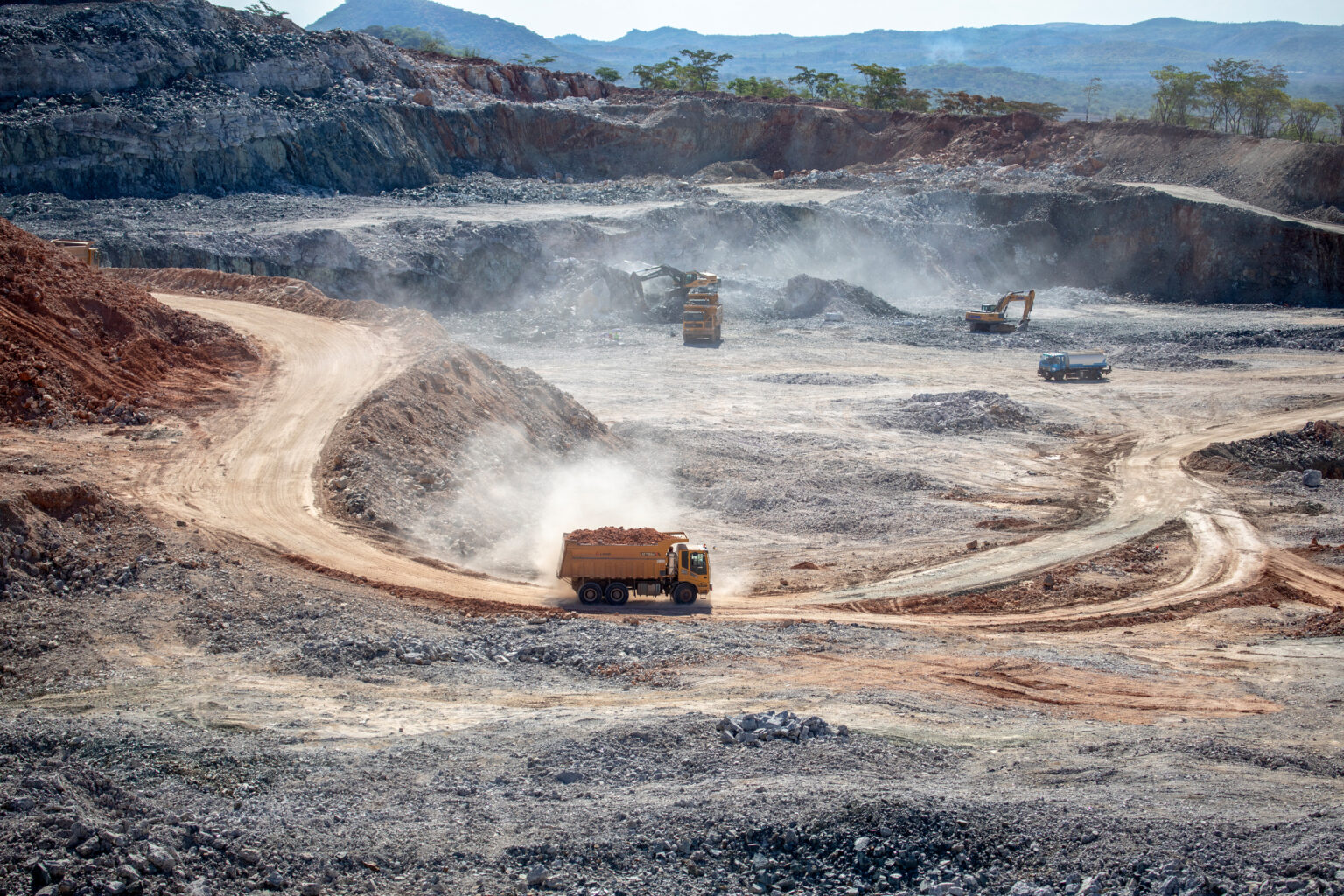 Lithium prices jump after Zimbabwe bans concentrate exports - Moneyweb