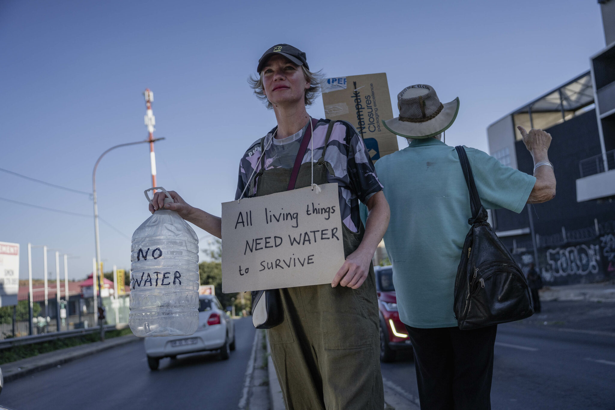 ‘I haven’t had water for 24 days’ protester tells Joburg mayor - Moneyweb