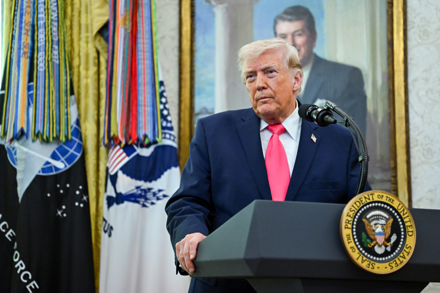Trump claims Iran gave in to US demands, considers seizing oil - Moneyweb