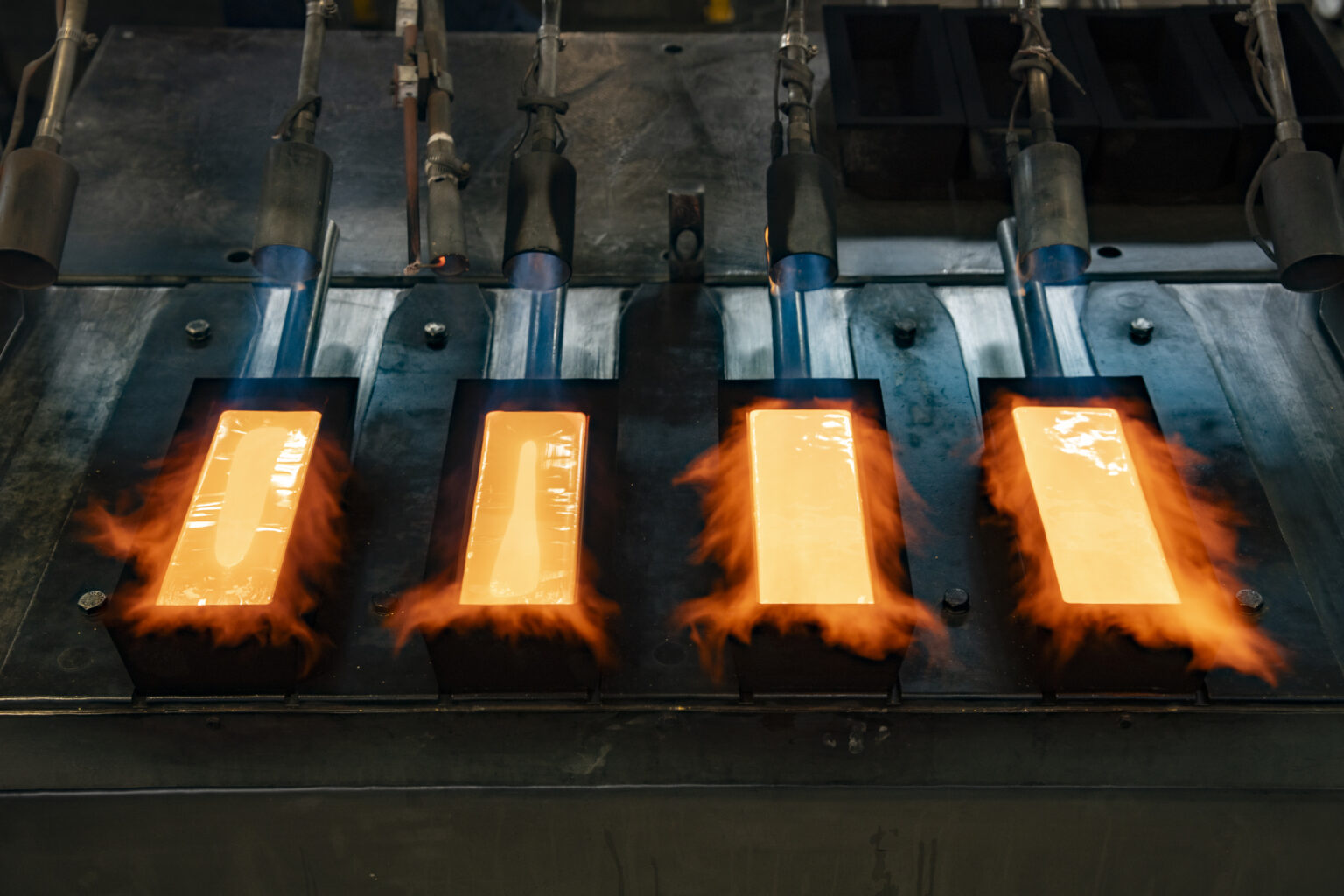 Zimbabwe sovereign wealth fund seeks $250M to boost gold output - Moneyweb