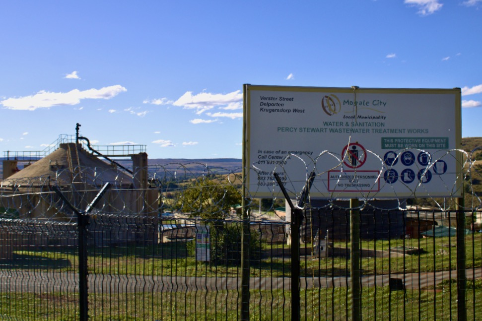 Gauteng municipality pumping raw sewage into rivers in the Cradle of ...