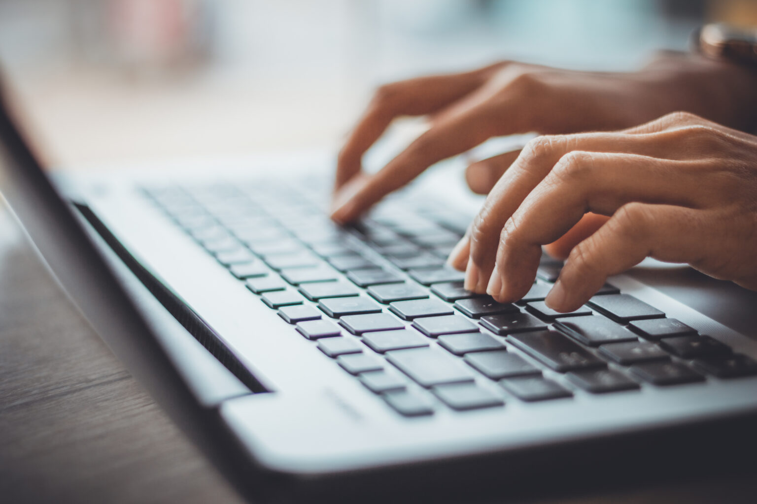 Got a nose for business news? Moneyweb is hiring - Moneyweb